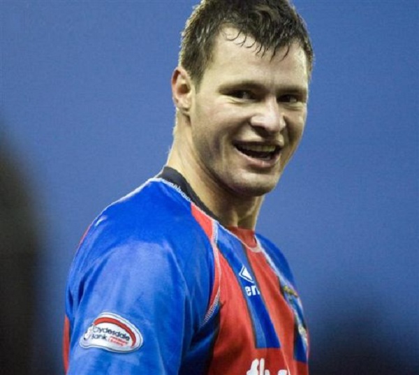 Αποκλειστικό: Κοντά σε Marius Niculae (βίντεο) - Lions-Radio | Η Φωνή ...