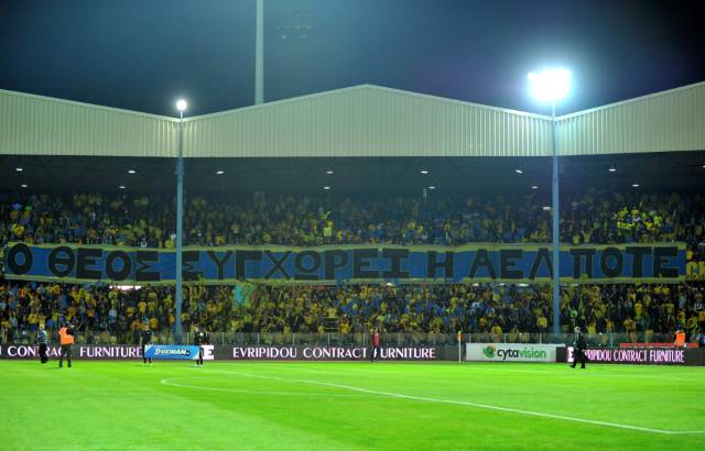 Γέλια ακούγονται στην περιοχή του Μόλου... - Lions-Radio | Η Φωνή των ...